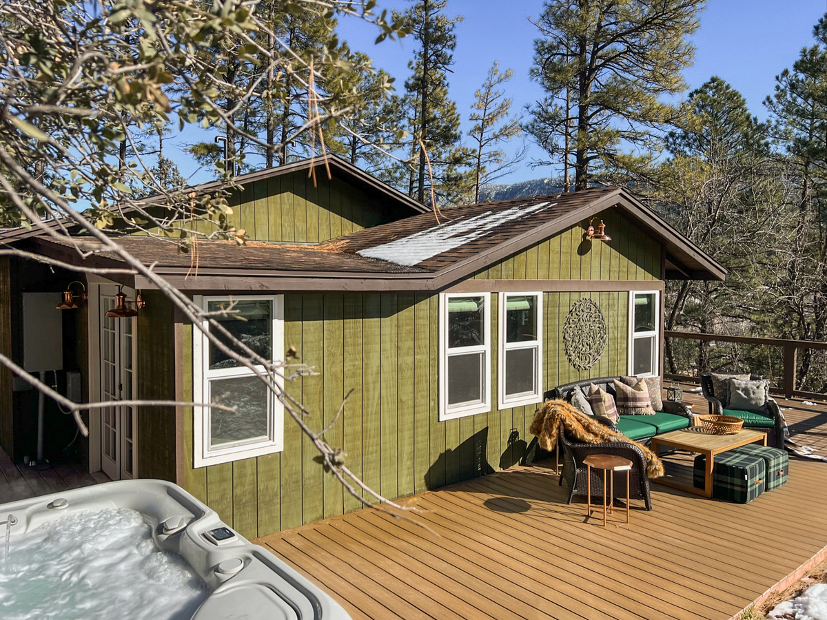 James Judge mejora el espacio al aire libre con una nueva terraza | Trex